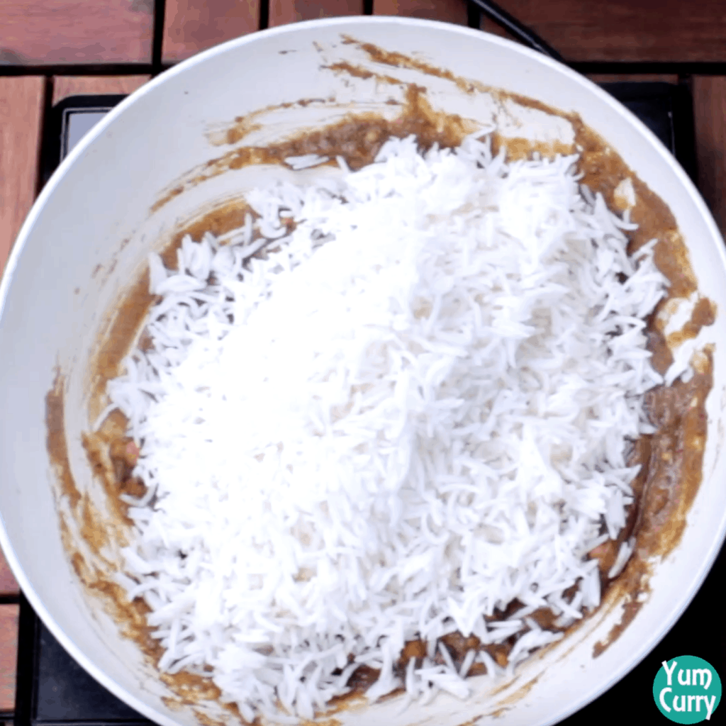 tamarind rice - puliyodharai - imli rice - Yum Curry