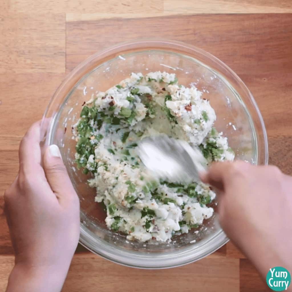 Crispy bread cones recipe – Yum Curry